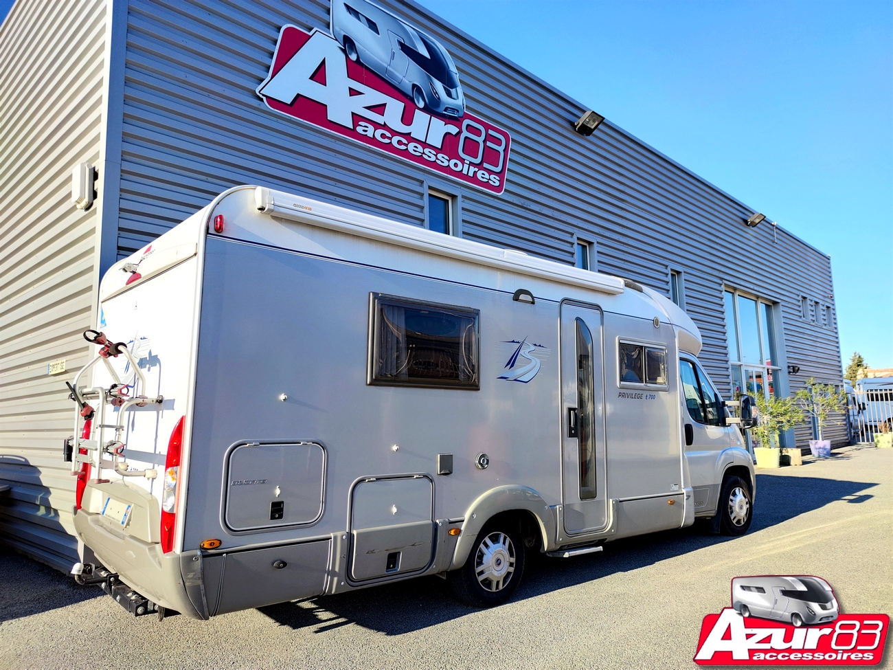 BURSTNER SOLANO T700 Privilège 2007 – 65 000 Km sur-équipé – Camping ...